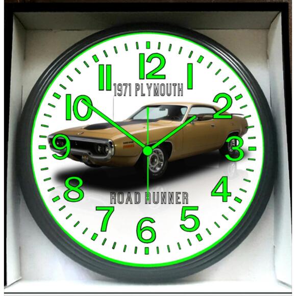 Wall Decor | 1971 Plymouth Roadrunner Glow In The Dark Wall Clock New ...
